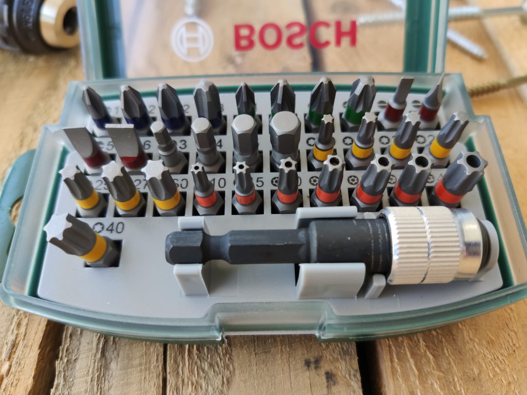 סט ביטים 32 חלקים עם מוביל מבית בוש Bosch X-Line + סקירת וידאו » כלי ...